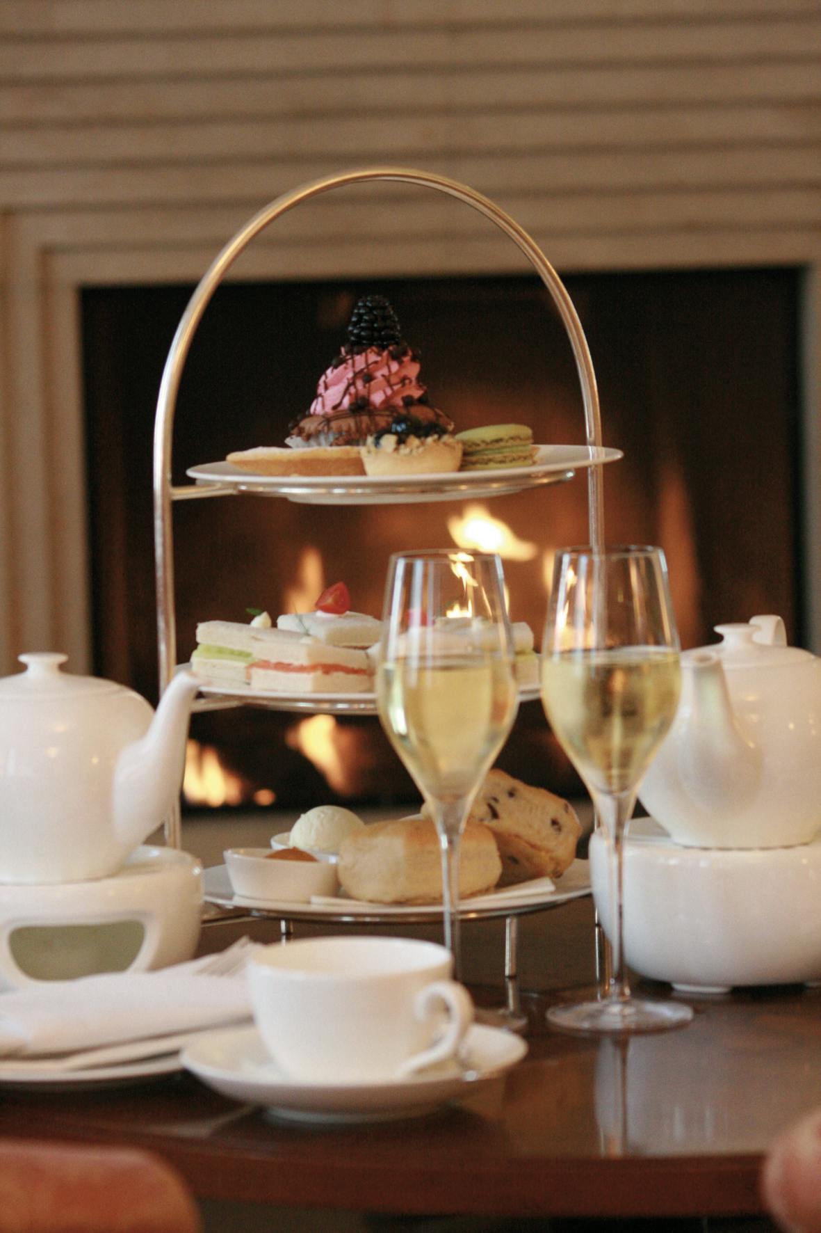 Hotel Louis C. Jacob GmbH - British Afternoon Tea im Jacob